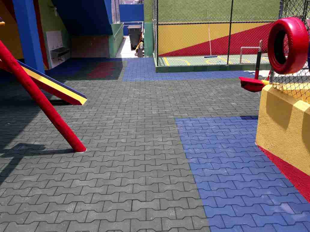 Quais são os tipos de pisos emborrachados? - KASFLOOR